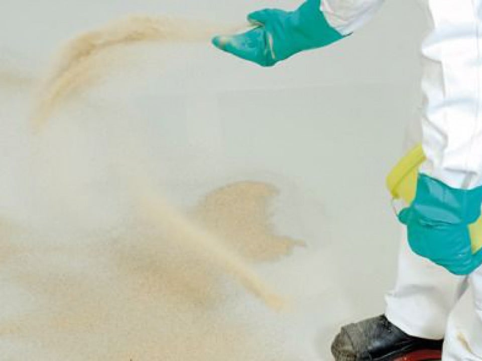 Application of reactive resin products | Saint-Gobain Weber Deutschland