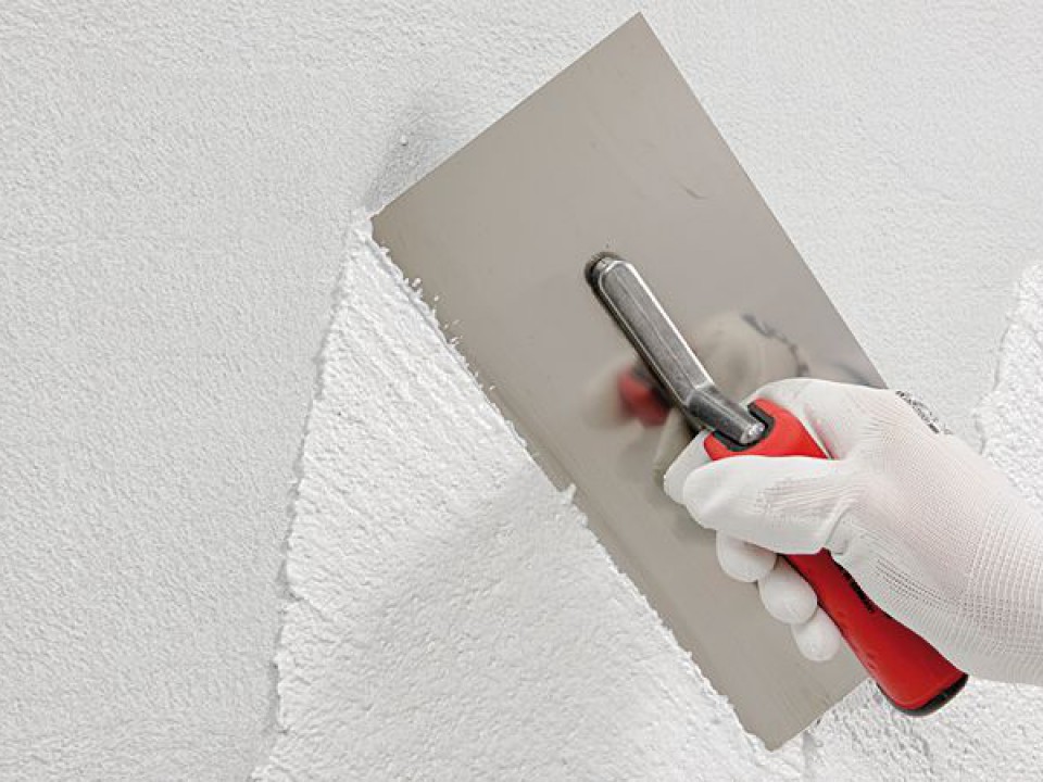 Fine-graded textured coatings on weber.therm ETICS and weber.dur base ...
