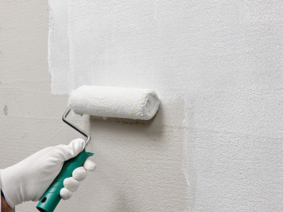 Fine-graded textured coatings on weber.therm ETICS and weber.dur base ...