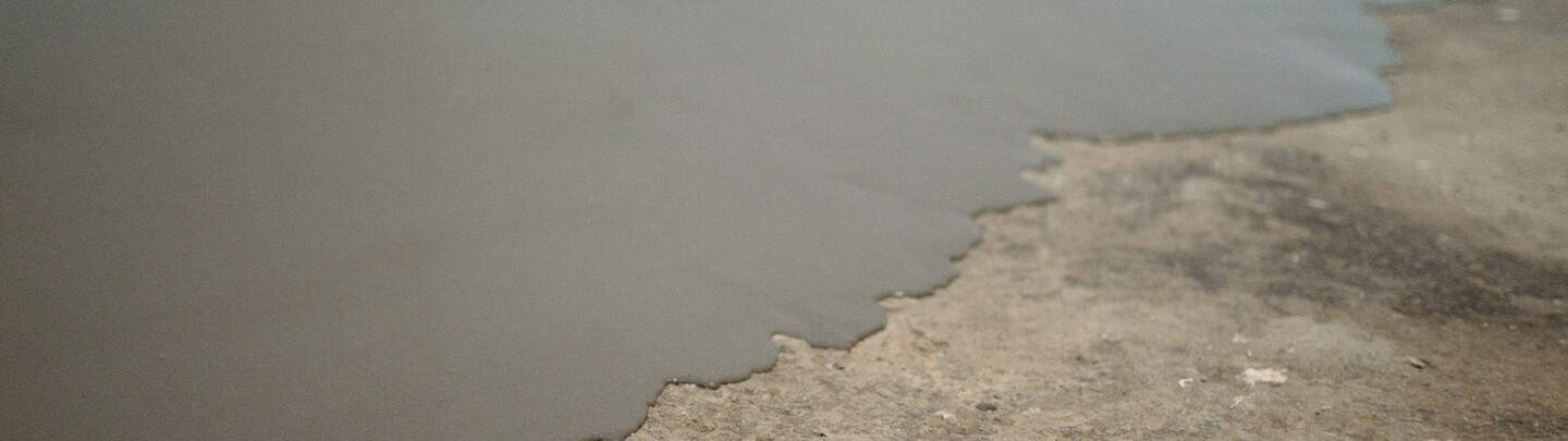 Self-leveling floor compound weber.tec 932 | Saint-Gobain Weber